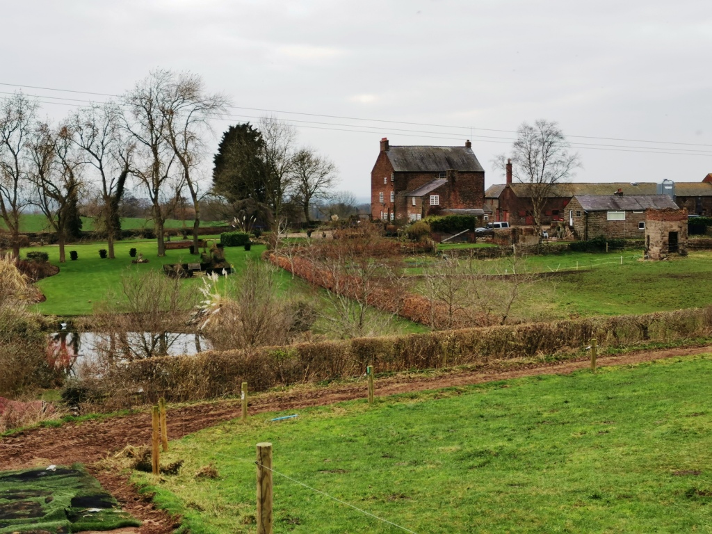 Alvanley and Woodhouse Hill Near Helsby - Half-Day Walker